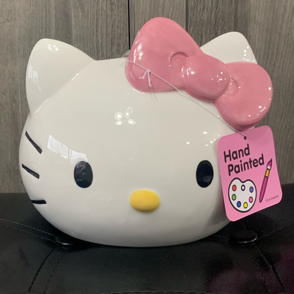 Hello Kitty | Accents | New Sanrio Hello Kitty Ceramic Planter With ...